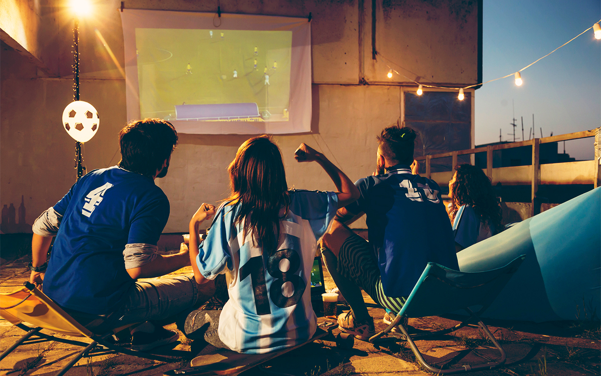 How to Talk About Football in 20+ Languages – uTalk Blog